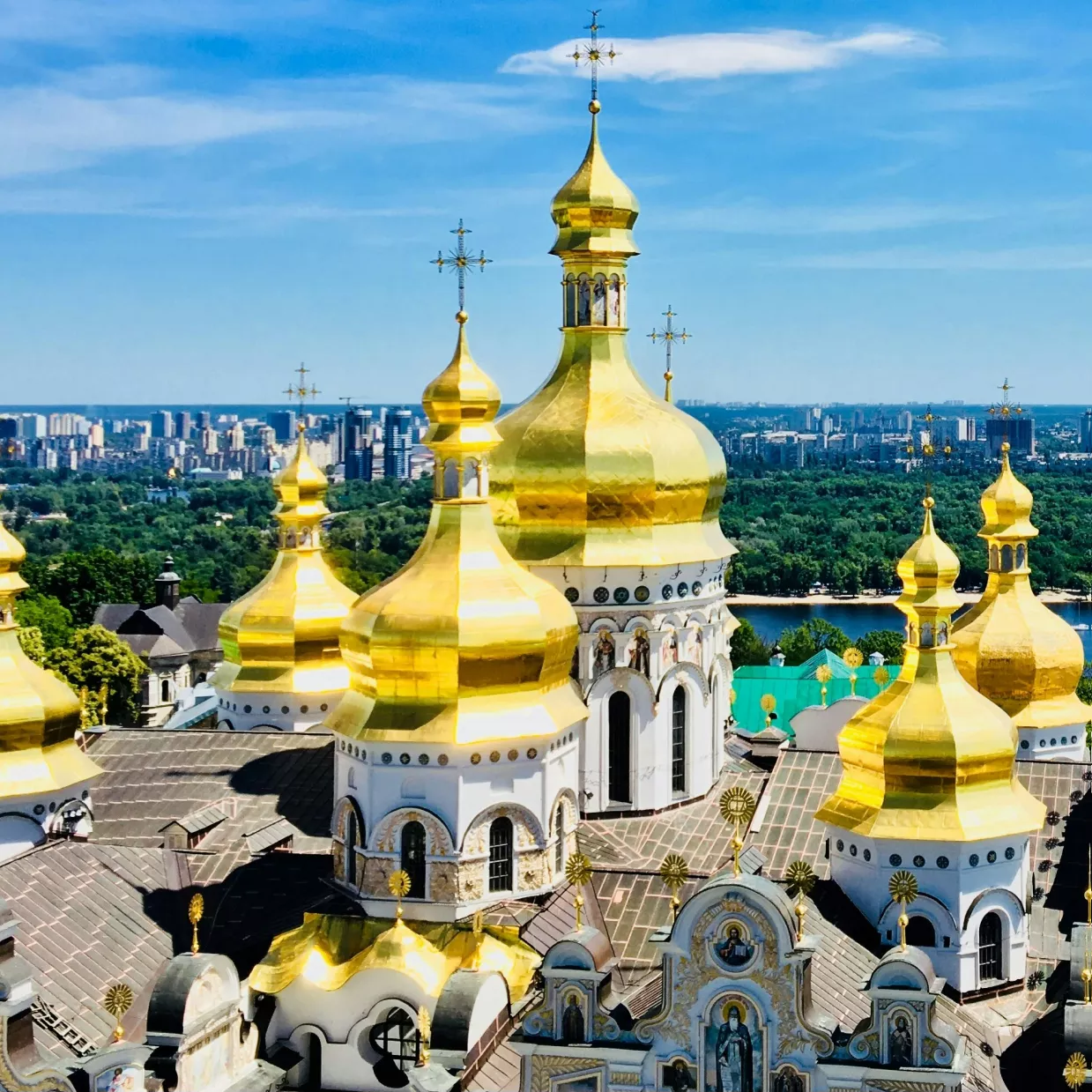 Employer of Record (EOR) Services in Ukraine